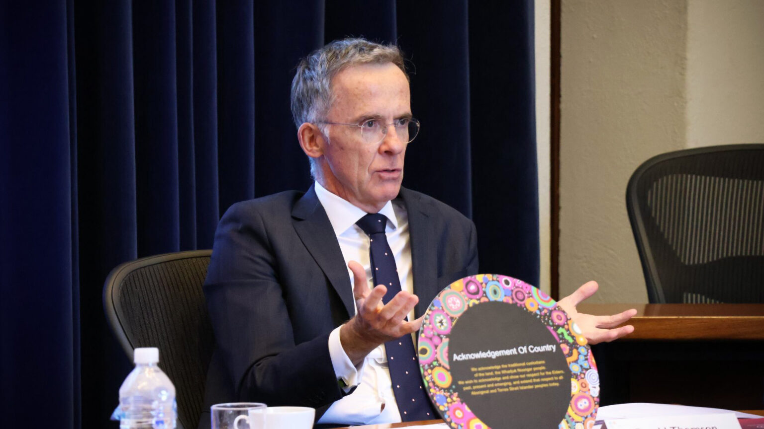 Roundtable with Xavier Simonet & Gerald Thomson – Perth USAsia Centre